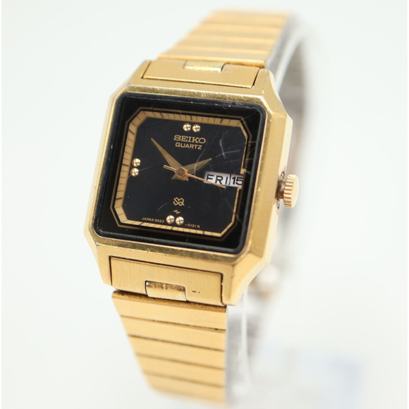 Seiko | Accessories | Vintage Womens Seiko Watch Gold Tone Square 23mm Black Day Date 852350 ...